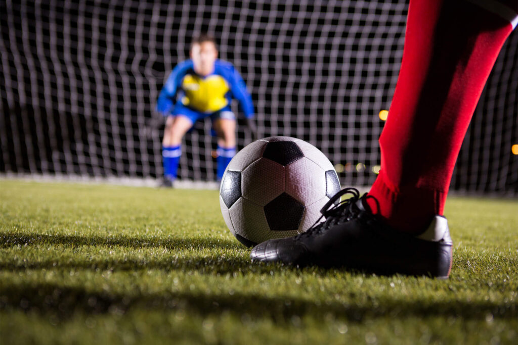 How to Be a Better Goalie in 6-a-Side Football | Soccer Gods