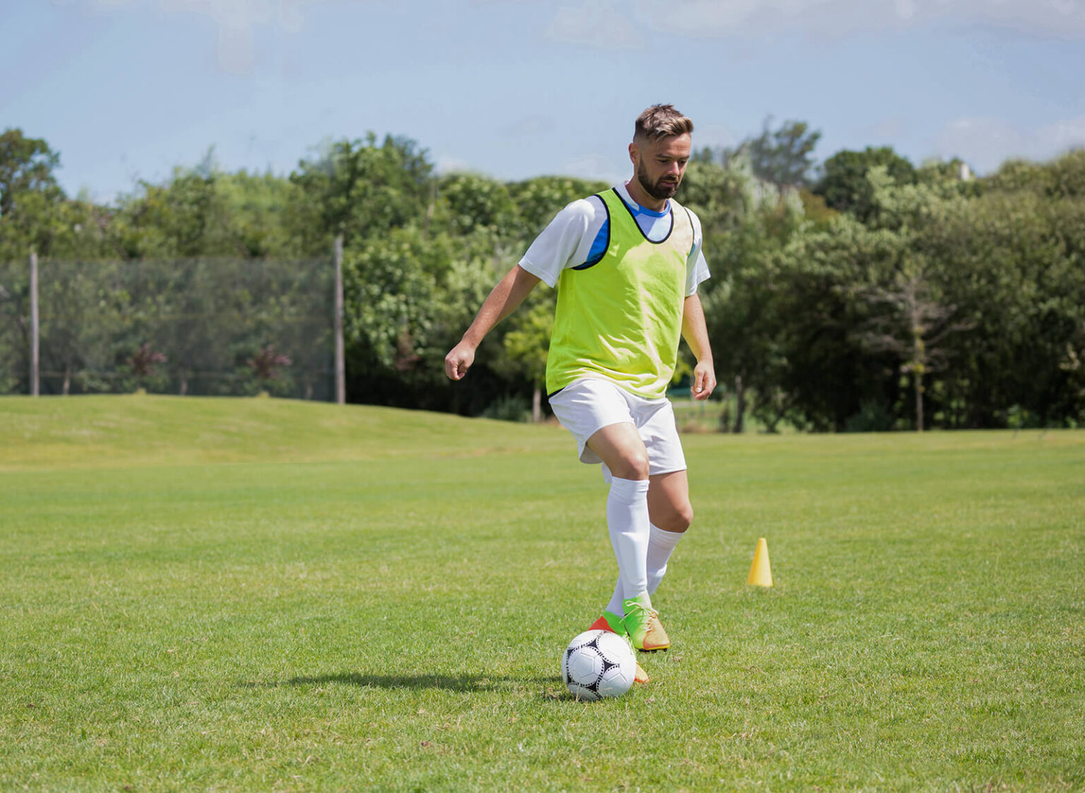 How to Be a Better Defender in 6-a-Side Football | Soccer Gods